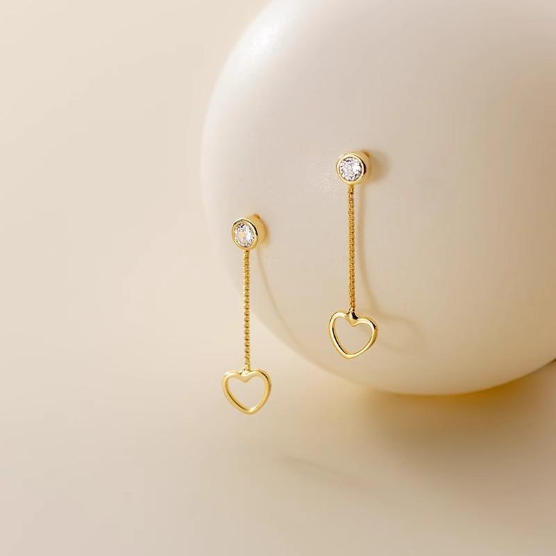 ・素材: 銀・加工: ジルコン石嵌め込み・形状: ハート形・カラー: ホワイトゴールド、ゴールド・純度: 925銀・スタイル: 小清新・細分類: 清新甜美・カテゴリ: 耳飾り・対象: 女性