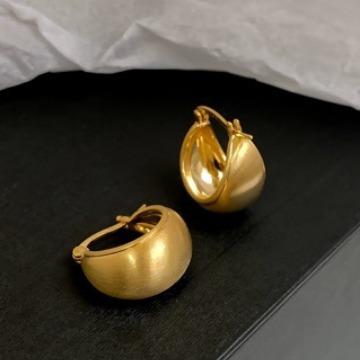 ・カラー: 金色,銀色・純度: 925銀・製品カテゴリ: 耳飾り