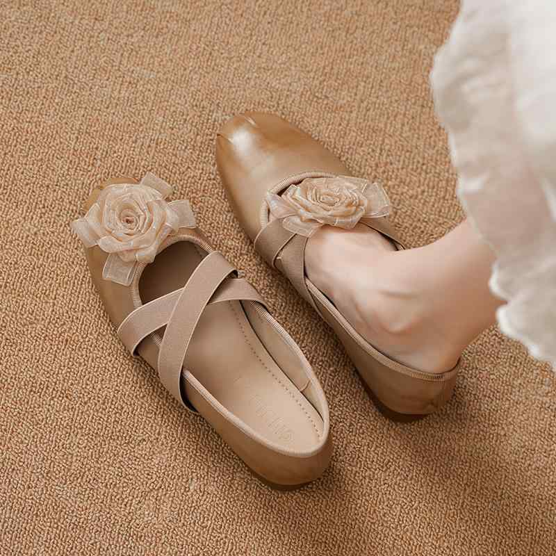 ・流行要素: 浅口、交叉紐・つま先形状: 丸トゥ・アッパー素材: 超繊維・スタイル: 通勤・対象性別: 女性・ヒール高: 低ヒール(3cm未満)・パターン: 無地・カラー: 杏色、銀色、浅金色・サイズ: 33,34,35,36,37,38,...