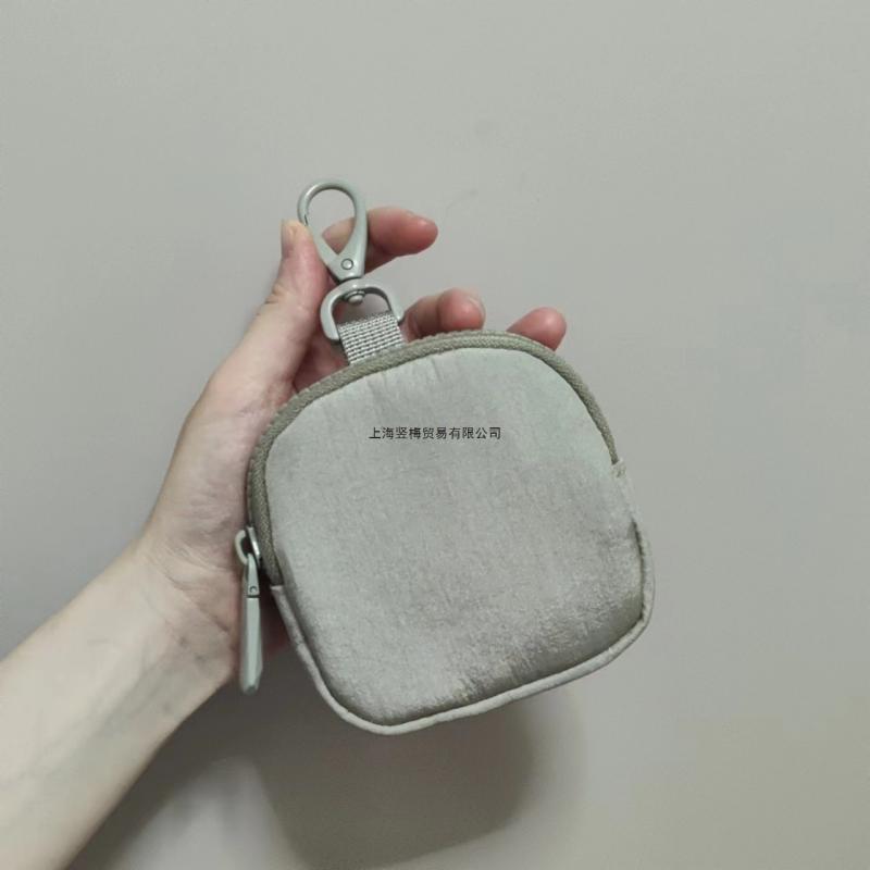 ・素材: ポリエステル・柄: 無地・ステッチ: 車縫線・スタイル: カジュアル・対象性別: 女性・裏地素材: ポリエステル・カラー: ライトグリーン、ライトパープル、ピンク、ライトカーキ、ブラック、グレー・適用シーン: 日常・カテゴリ: コ...