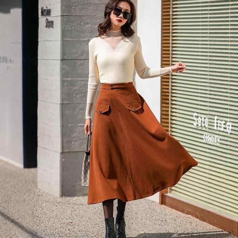 ・柄: 無地・加工: プリーツ、ボタン・素材名: ポリエステル・主素材: ポリエステル・副素材: スパンデックス・スカート型: Aライン・スカート丈: ロング・流行要素: プリーツ・カラー: ブラウン・サイズ: S,M,L・スタイル: 通勤...