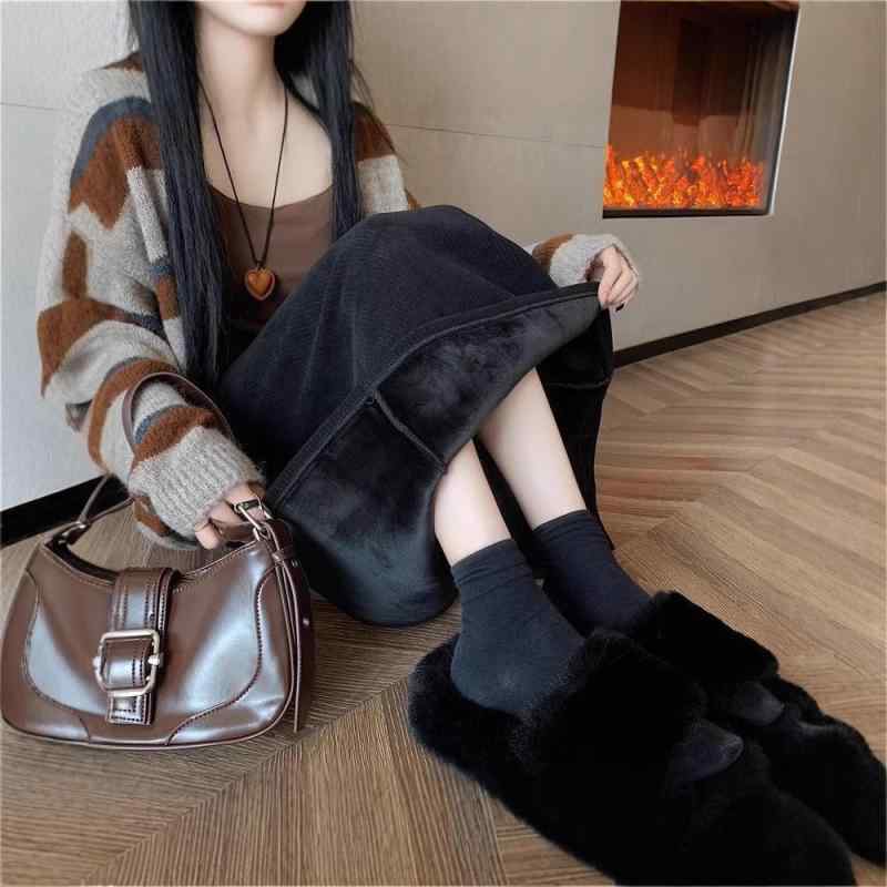 ・パターン: 無地・加工: ノーアイロン・生地名: コーデュロイ・主素材: コーデュロイ・副素材: ポリエステル・スカート型: Aライン・スカート丈: ミドル・カラー: ブラック、杏色、ブラウン・サイズ: S,M,L,XL,2XL,3XL・...