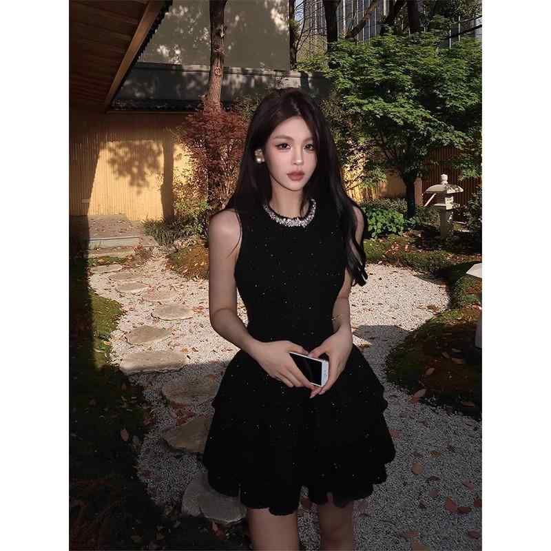 ・素材: ポリエステル・パターン: 無地・技法: スプライス・款式: ベーシック・組み合わせ: 単品・スカート丈: ショート・スカート型: ケーキスカート・襟型: ラウンドネック・袖丈: ノースリーブ・ウエスト: ハイウエスト・カラー: ブ...