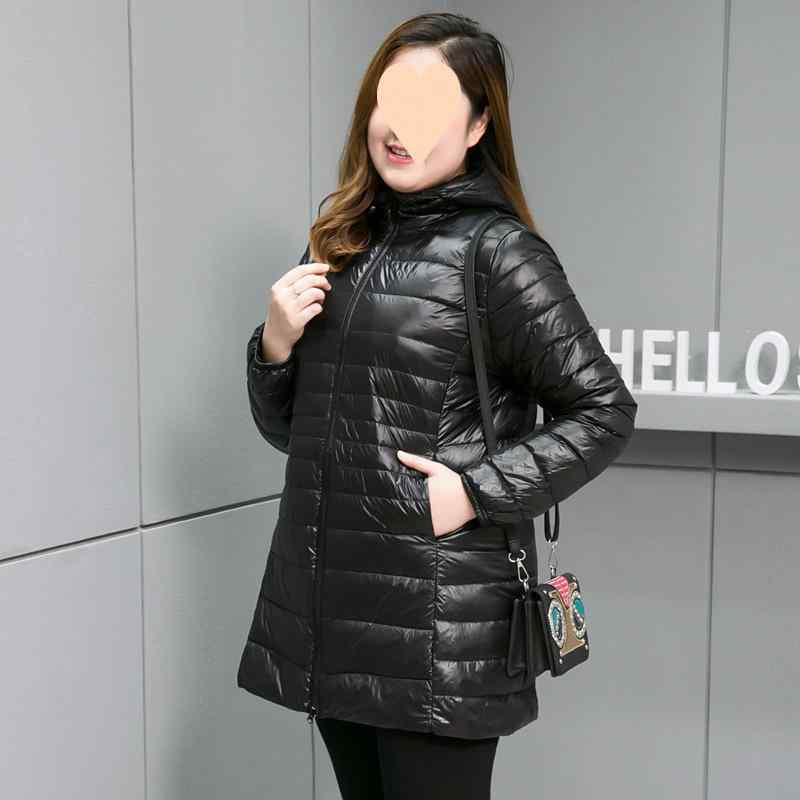 ・詰め物: ホワイトダックダウン・ダウン含有率: 51-55%・ダウン量: 50g以下・生地構成: ポリエステル30%以下・厚み: 中厚・シルエット: ゆったり・着丈: 50-65cm・袖丈: 長袖・袖型: 普通袖・襟型: スタンドカラー・...