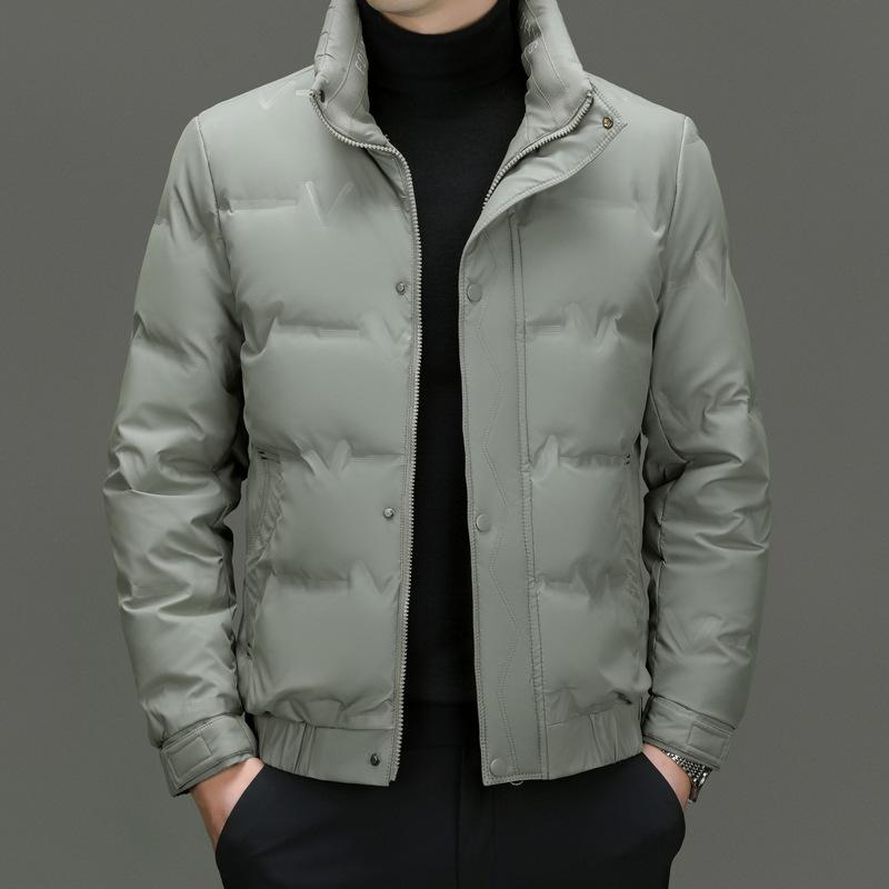 ・防寒レベル: 通常(-20℃~-5℃)・素材機能: 通気,防寒・フィルパワー: 600・詰め物: 白ダックダウン・ダウン含有率: 46%~50%・スタイル: ベーシック・版型: ルーズ・着丈: 普通(50cm超～65cm)・襟型: スタン...