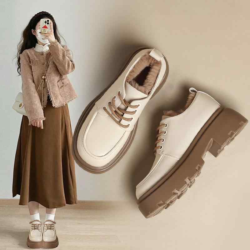 ・適合季節: 冬、秋・ヒール高さ: 中ヒール（3-5cm）・パターン: 無地・トゥ形状: ラウンドトゥ・対象性別: 女性・アッパー素材: 合成PU・スタイル: マチュア・アウトソール素材: 軽量PVC・ライニング素材: ショートパイル+本ウ...