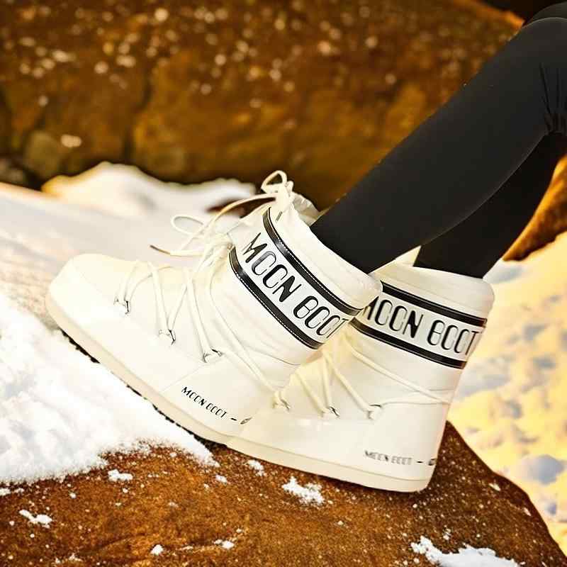 ・機能: 防水, 保暖・アッパー素材: パラソル布・アウトソール素材: ラバー・ハイト: ミッド・トゥ形状: ラウンドトゥ・ライニング素材: スポンジ・シャフト: ロング・スタイル: デイリーカジュアル・着用方法: スリップオン・使用シーン...