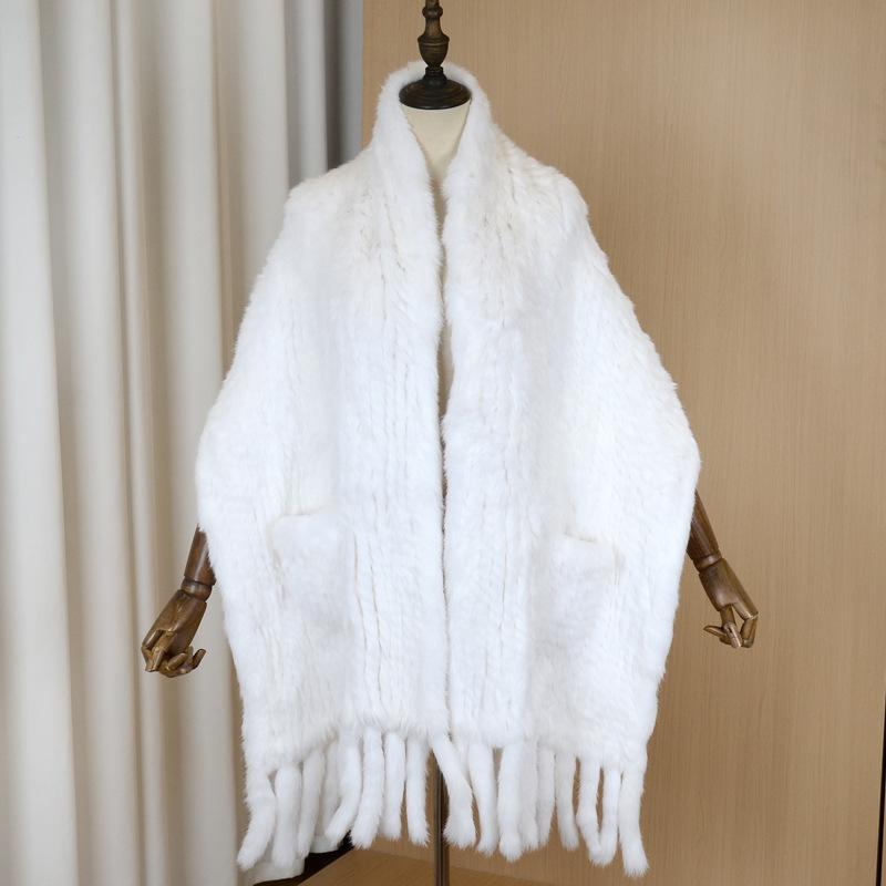 ・編み方: 平織・機能: 保温・スタイル: 特加長・カラー: ホワイト,ブラック・サイズ: 180cm×40cm・主素材含有率: 96%以上・素材: ラビットファー・加工: ハンドメイド