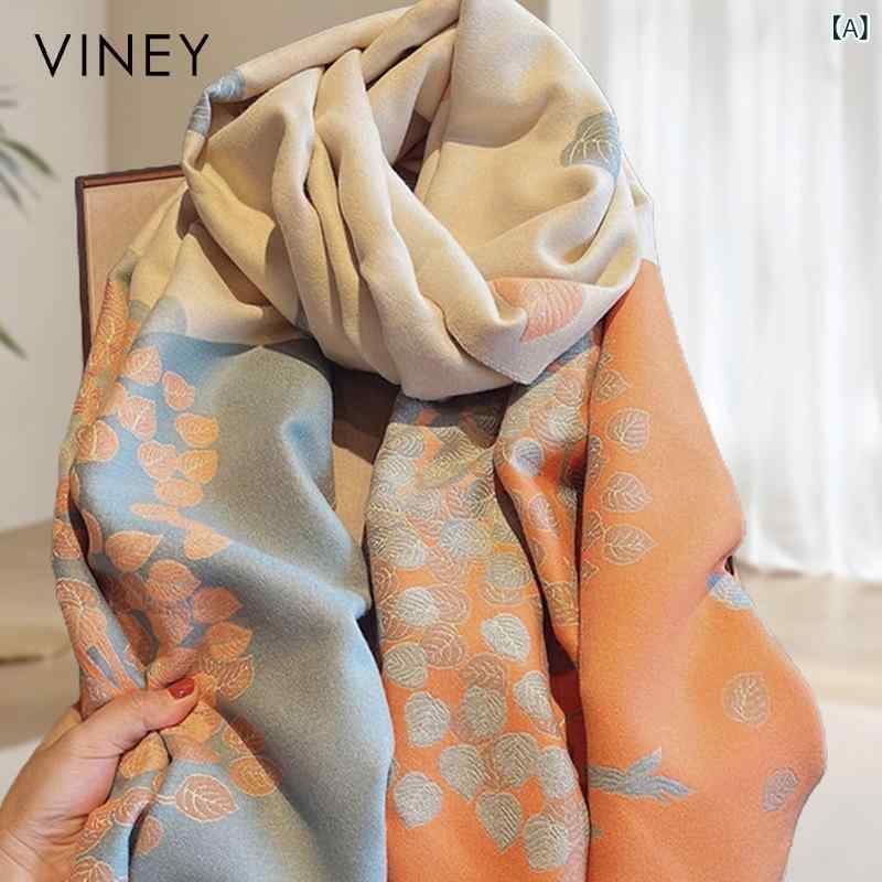 ・素材: コットン100%・色: オレンジ・スタイル: 中長丈・編み方: 平織り・加工: 経編・機能: 保温・デザイン要素: 植物花柄