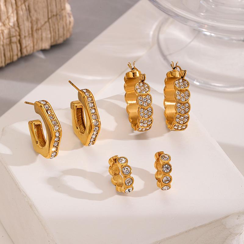 ・素材: ステンレス・形状: 幾何型・加工: 石留め・流行要素: 円形・スタイル: INS風・スタイル分類: 個性風潮・カテゴリ: 耳飾り・対象: 女性用・流行要素分類: 幾何