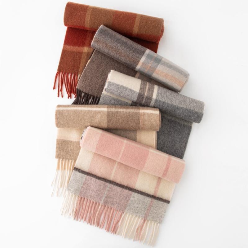 ・編み方: 経編・流行要素: ライン、四角形・機能: 保温・スタイル: 中長・長さ: 180cm×30cm・サイズ: 180×30・素材: ウール・主素材成分: ウール100%・スタイル分類: ファッション通勤・加工: 色織・スタイル: 百...