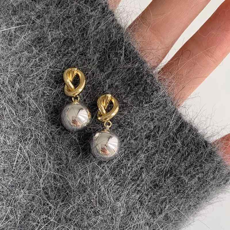 ・素材: 銅・形状: 幾何型・流行要素: リング