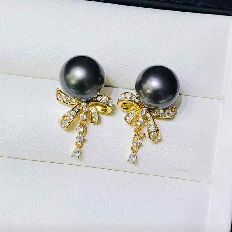 ・素材: 925銀・カラー: ゴールド、シルバー