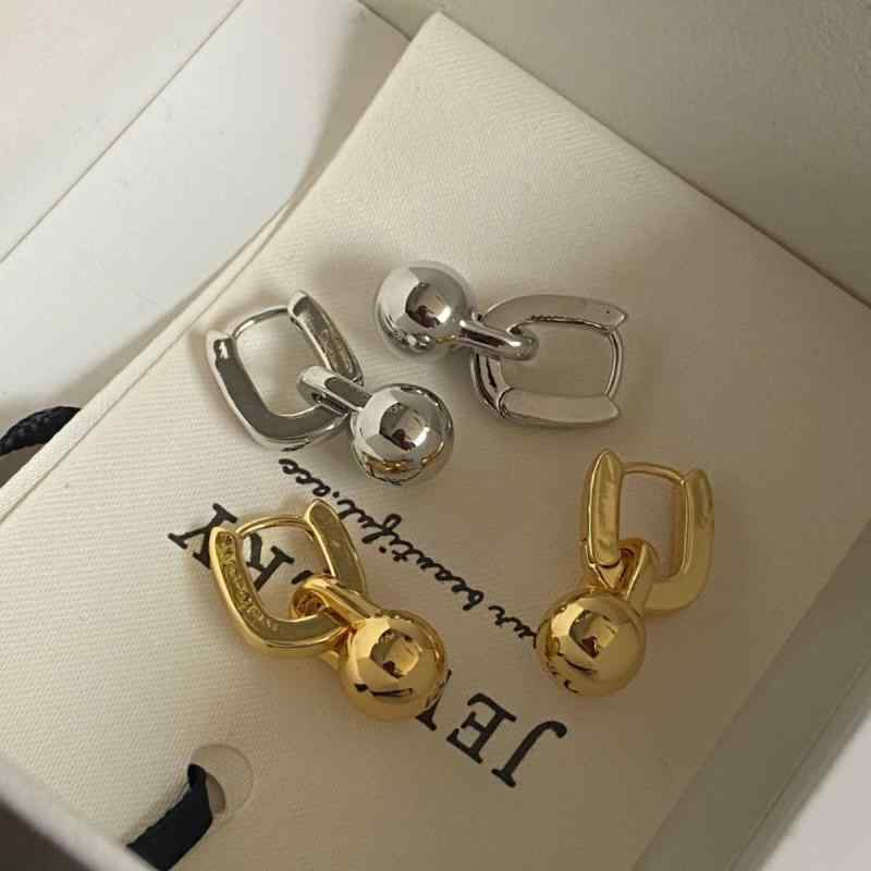 ・素材: 銅・色: ゴールド、シルバー・形状: 幾何型・加工: メッキ・スタイル: 個性・対象: 女性