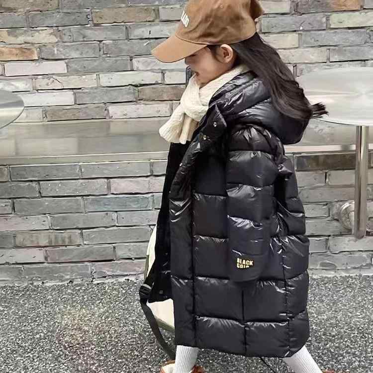 ・適用性別: ユニセックス・対象年齢: 3〜8歳・対象身長: 100〜140cm,120cm,130cm,140cm,150cm,160cm,170cm・詰め物: ホワイトダックダウン・ダウン含有量: 56〜60%・スタイル: カジュアル・...