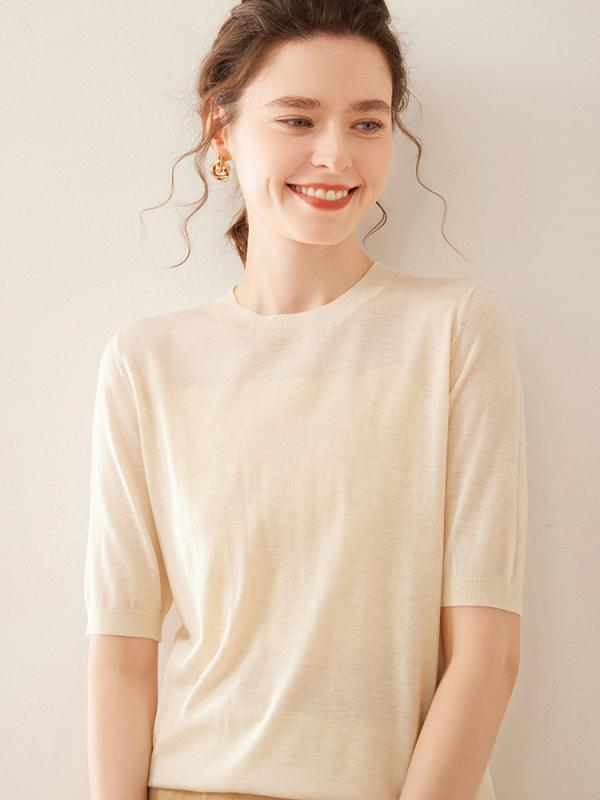 ・素材: シルク・副素材: カシミア・素材含有率: シルク30%未満、カシミア30%未満・柄: 無地・厚み: 超薄手・セット: 単品・スタイル: プルオーバー・フィット: レギュラー・袖型: スタンダード・ネック: クルーネック・袖丈: 五...