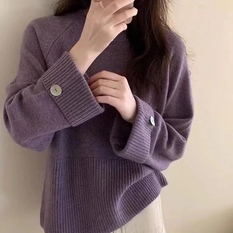 ・素材: ニット・主素材成分: ポリエステル 30-50%, アクリル 30-50%・柄: ソリッド・厚さ: 厚手・シルエット: ルーズ・袖タイプ: ラグラン袖・首元: クルーネック・袖丈: 長袖・デザイン要素: ステッチ・着丈: ミドル丈...
