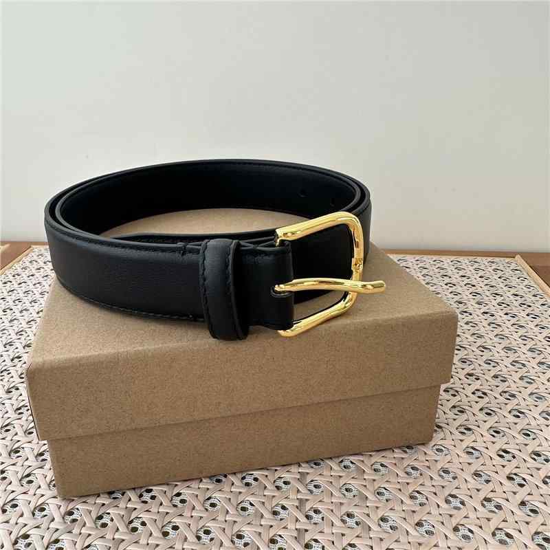 ・素材: 牛革・バックル素材: 合金・留め具: 挿入式・色: ブラック,ブラウン・幅: 2-4cm・全長: 101cm・加工: 穴あけ加工