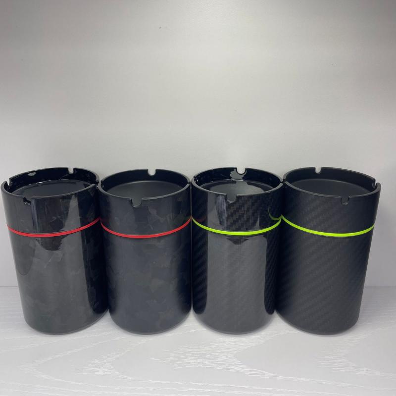 ・素材: カーボンファイバー・色: 斜紋マットブラック,斜紋グロスブラック,鍛造紋マットブラック,鍛造紋グロスブラック