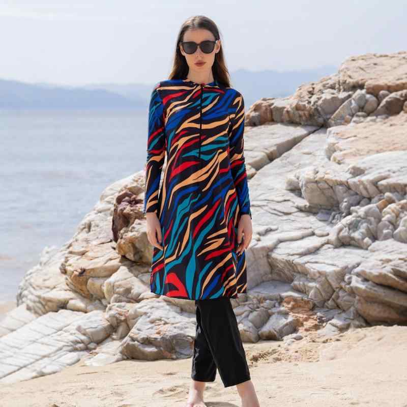 ・スタイル: ワンピース水着・対象性別: 女性・対象年齢層: 成人・柄: マルチカラー・デザイン: セクシー、タイト、高伸縮性・ブラサポート: 胸パッド付き、ワイヤーなし・表地: ナイロン82%・裏地: スパンデックス18%・用途: 游泳、...