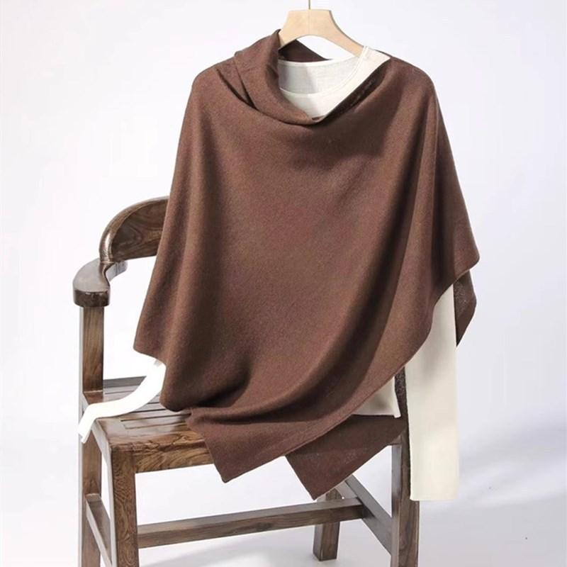 ・性別: ユニセックス・素材: ウール・成分含有量: 96%以上・色: 紫,青,グレー,ブラック,モカ,ホワイト・スタイル: 欧米ストリート・長さ: 70cm/56cm・幅: 56cm・柄: 無地・機能: 保温・タイプ: 斜角スカーフ