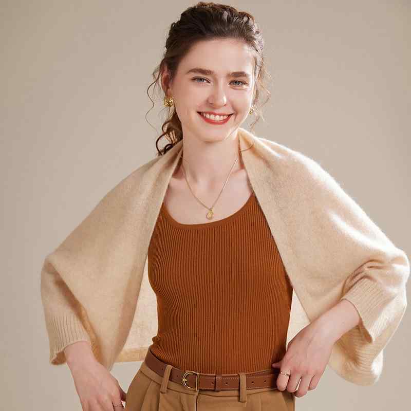 ・素材: カシミヤ100%・対象性別: 女性・色: 白,ライトキャメル,ダークキャメル,黒・スタイル: OL・サイズ: 長さ123cm,幅50cm・編み方: 平紋・柄: 無地・機能: 装飾・形状: スクエアスカーフ