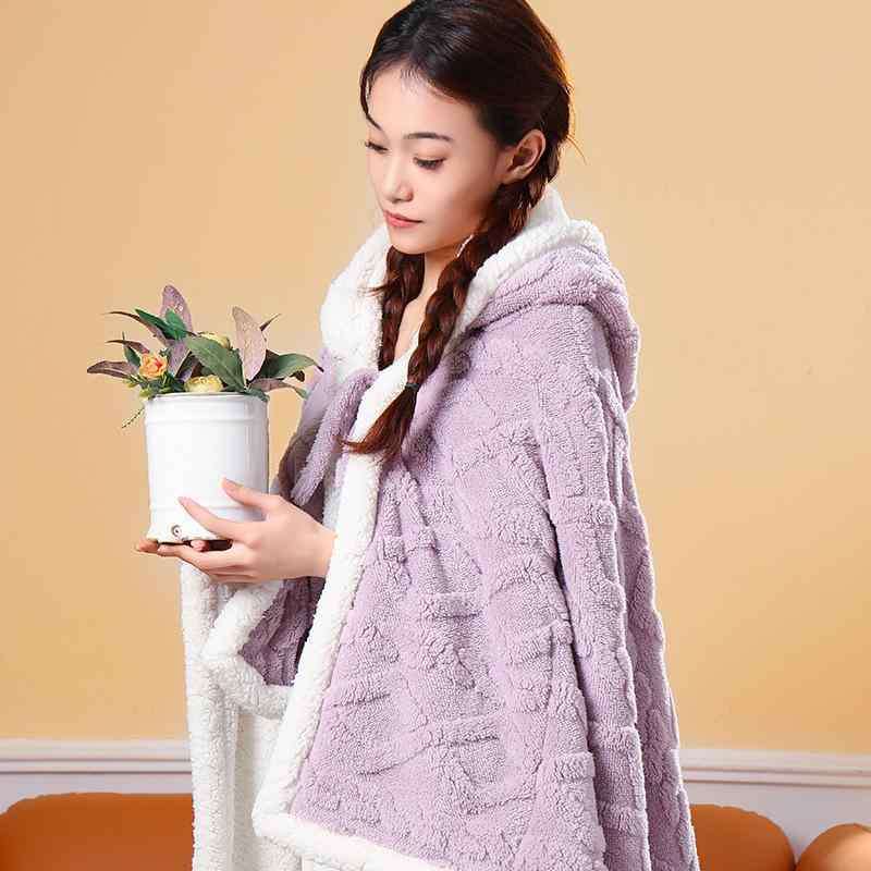 ・対象性別: ユニセックス・素材: ラムウール・適合季節: 秋、冬、春・成分含有率: 96%以上・カラー: ダークグレー、ミスティブルー、ライトパープル、ベージュ・スタイル: シンプル・サイズ: 130cm×160cm・織り方: ツイル・柄...