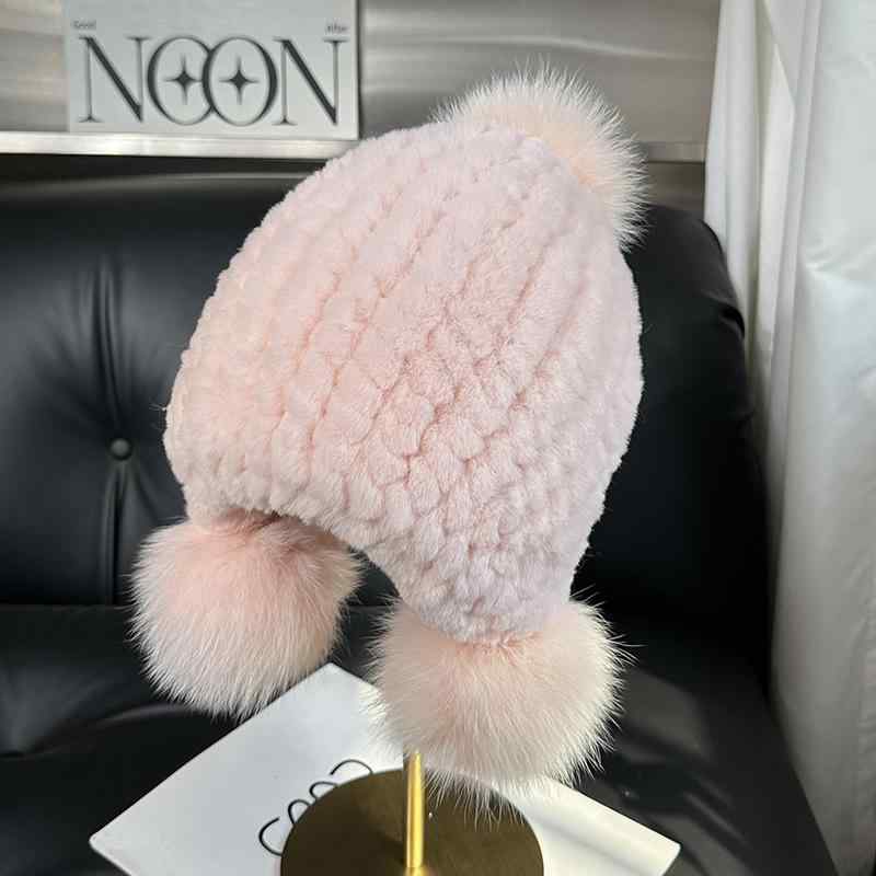 ・クラウン形状: 丸型・つば: なし・カラー: ライトピンク, ライトグレー, ホワイト, ピンク, ベージュ, ホワイトブラックリム, ブラック, レッド, アイボリー・サイズ: 3-6歳, 6-15歳・機能: 保温, 防風・主素材: ラ...