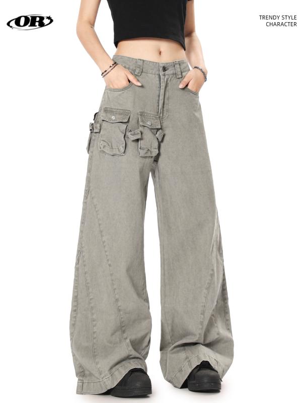 ・タイプ: ワークパンツ・シルエット: ビッグフレア・丈: ロング・ウエスト位置: ミッド・前立て: ボタン・厚み: 普通・パターン: 無地・適合季節: 四季・用途: カジュアル・裾形状: フレア・加工: スプライス・ディテール: マルチポ...