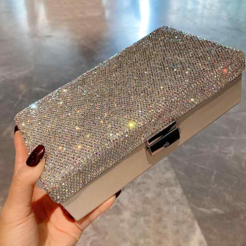 ・素材: 革・スタイル: シンプル・硬度: 硬・柄: 無地・寸法: 長さ約21.5cm、幅約12cm、高さ約6.5cm・重量: 約541g