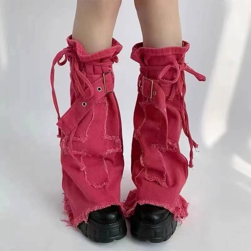 ・主素材: コットン30%・機能: 通気・スタイル: 百搭・柄: 迷彩・厚み: 中厚・対象性別: 女性・対象年齢: 18-40歳・筒丈: 中筒・針数: 144N・色: ローズレッド、黒、白、青・サイズ: 均一