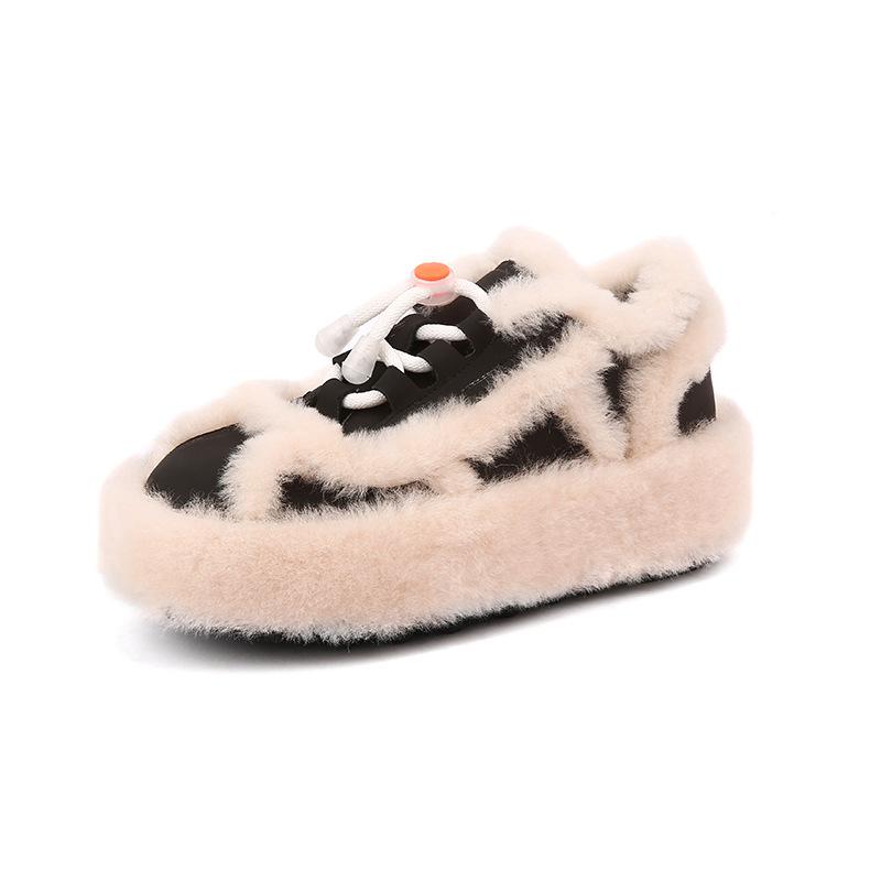 ・靴面素材: 牛革・靴底素材: ゴム・靴帮高さ: ローカット・つま先形状: ラウンド・かかと形状: フラット・内側素材: ウール・スタイル: カジュアル・適合季節: 冬・パターン: 無地・流行要素: ツートン・インソール素材: 合成毛・色:...