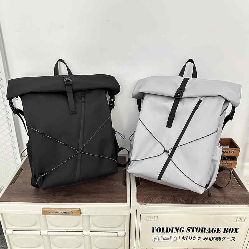 ・色: ブラック,グレー・サイズ: フリーサイズ・対象: ユニセックス・適用シーン: カジュアル旅行・素材: ナイロン・スタイル: ストリート・容量: 20L未満・機能: 通気性・PC収納サイズ: 35.56cm・パターン: 無地・裏地: ...