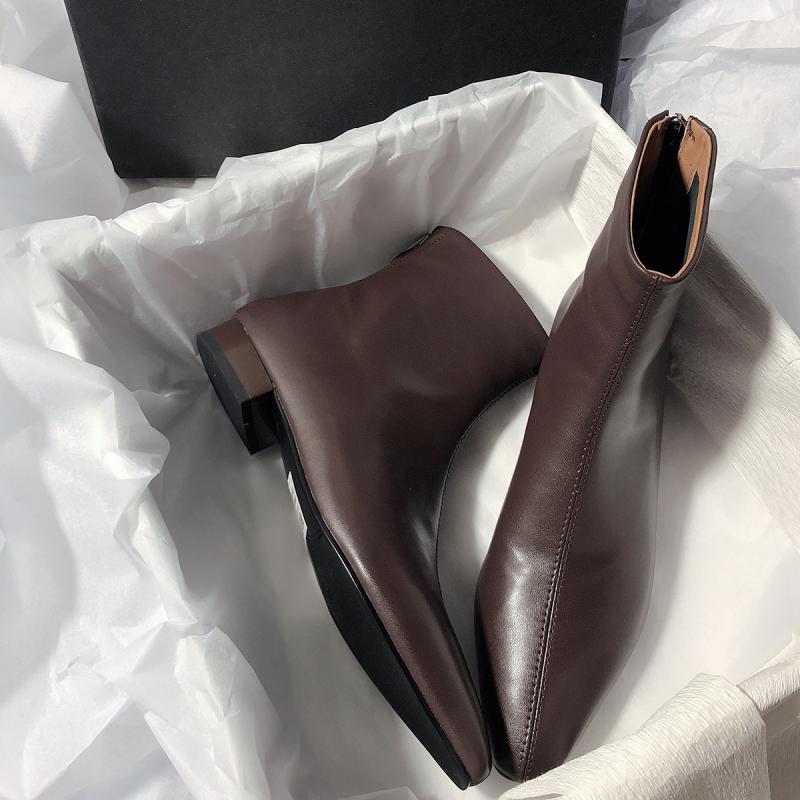 ・アッパー素材: 羊革・ライニング素材: 豚革・対象性別: 男女共通・ヒール高: 1-3cm・カラー: 黒、白、茶・サイズ: 34,35,36,37,38,39・製品タイプ: フラットシューズ・閉じ方: 後ろファスナー・対象年齢: 成人・開...