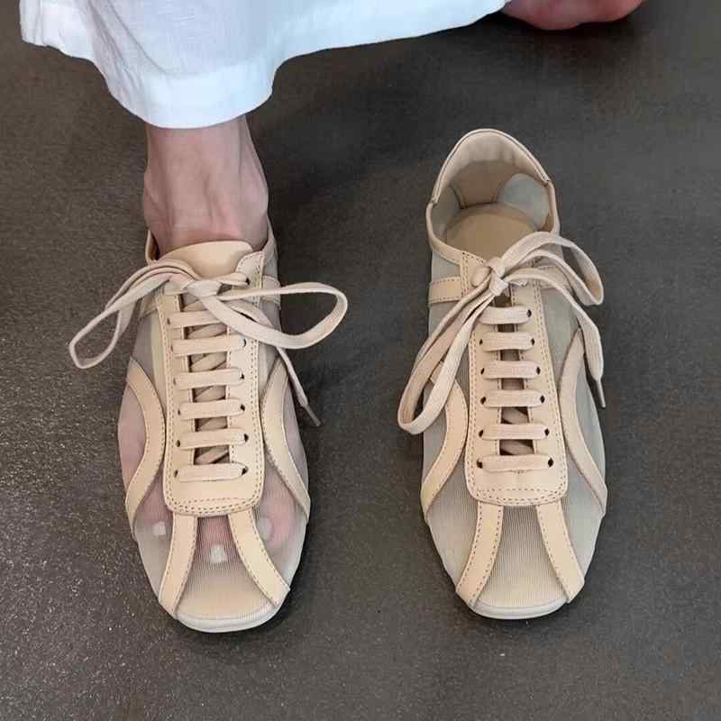 ・性別: 女性・カラー: ベージュ,ブラック・サイズ: 35,36,37,38,39,40・アッパー素材: PU・ソール素材: ラバー・ライニング素材: メッシュ・インソール素材: PU・トゥ形状: ラウンドトゥ・ヒール高: 3cm未満・ヒ...