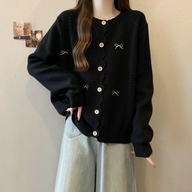 ・袖丈: 長袖・袖型: パフスリーブ・色: アンズ, ブラック, レッド・サイズ: M, L, XL, 2XL, 3XL, 4XL・対象性別: 女性・対象年齢: 成人