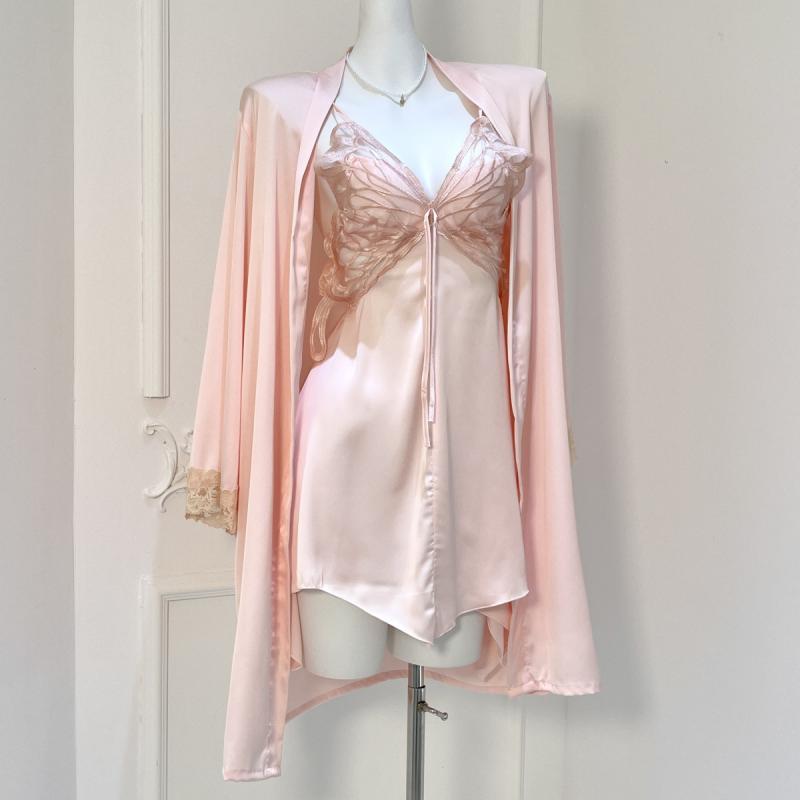 ・素材: アイスシルク・主素材: ポリエステル・成分含有率: 95%以上・生地厚: 薄手 (121-140g/m²)・カラー: ピンク,グリーン,パープル,ワインレッド,ブラック,ホワイト・サイズ: 160(M),165(L),170(XL...