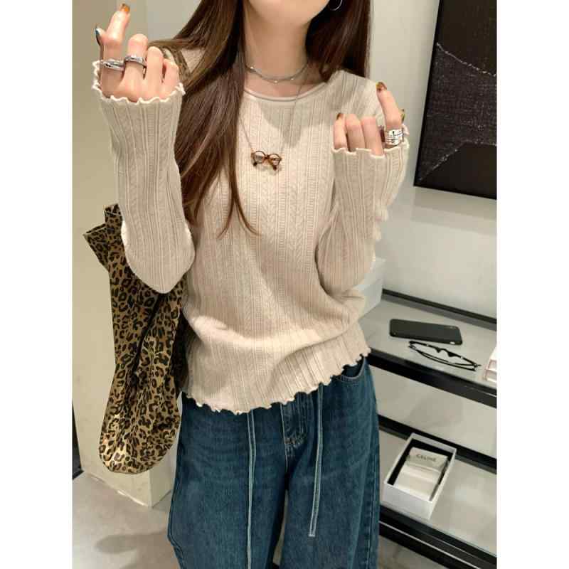 ・素材: ポリエステル・袖型: 通常袖・襟型: 丸首・袖丈: 長袖・着丈: 普通款(50cm<着丈≤65cm)・カラー: オートミール色、白、黒、杏色・サイズ: S,M,L