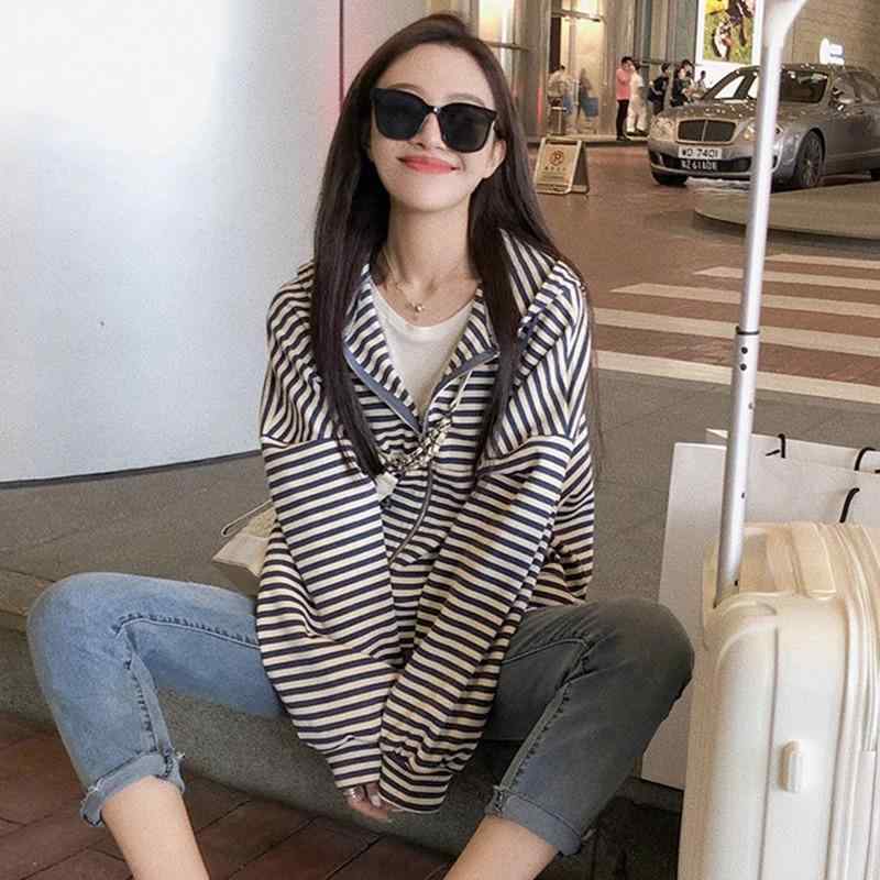 ・パターン: ストライプ/格子・タイプ: 開き・シルエット: ルーズ・セット: 単品・着丈: 普通(50cm超65cm以内)・袖丈: 長袖・袖型: 標準・襟型: フード・厚み: 中厚・ディテール: ポケット・カラー: 藍白ストライプ・サイズ...