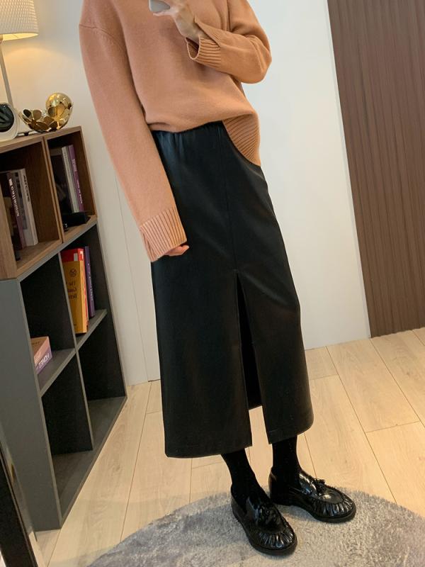 ・生地: PU・主素材: ポリエステル・ポリエステル含有率: 95%以上・スカート型: ストレートスカート・丈: ミドル・ディテール: ポケット・カラー: ブラック,ブラウン・サイズ: S,M,L,XL・タイプ: 半身スカート