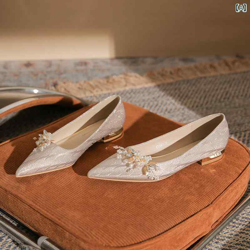 ・靴面素材: 合成革・スタイル: セクシー・対象性別: 女性・ヒール高: 1-3cm・パターン: 迷彩・色: シャンパンカラー,シルバー・サイズ: 34,35,36,37,38,39,40・靴底素材: ゴム・ライニング素材: 合成皮革・シュ...