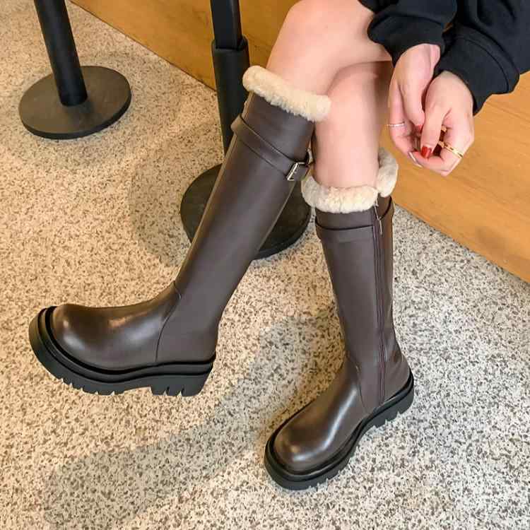 ・シューズアッパー素材: 本革・革質特徴: 牛革・適用性別: 女性・スタイル: シンプル・トゥ形状: スクエアトゥ・筒高: ハイカット・色: ブラック単裏,ブラックベルベット裏,ダークブラウン単裏,ダークブラウンベルベット裏・サイズ: 34...