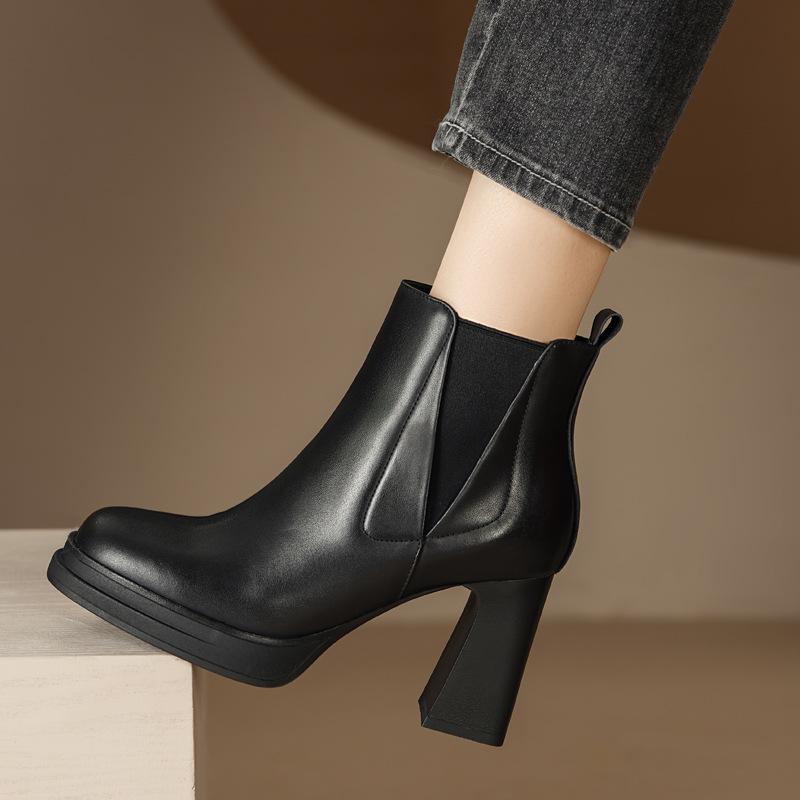 ・対象性別: 女性・アッパー素材: 本革・ソール素材: ゴム・スタイル: 欧米・トゥ形状: ラウンドトゥ・ヒール形状: チャンキーヒール・ヒール高: 8cm以上・ブーツタイプ: ショートブーツ・ディテール: ステッチ, プラットフォーム・筒...