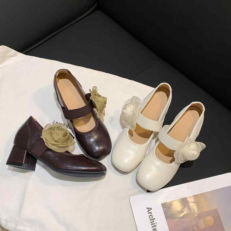 ・つま先形状: ラウンドトゥ・アッパー素材: レザー・スタイル: シンプル・対象性別: 女性・ヒール高: 6-8cm・パターン: 無地・適合シーズン: 春夏秋冬・カラー: ベージュ,ブラウン・サイズ: 33,34,35,36,37,38,3...