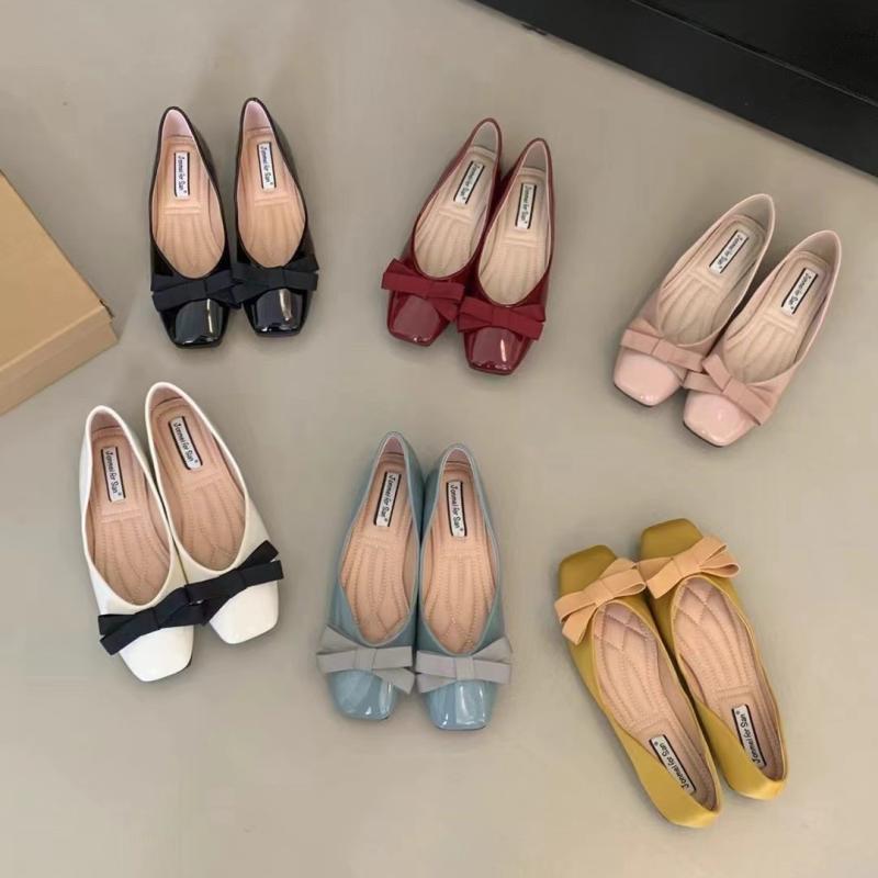 ・つま先形状: スクエア・シューズ表面素材: 合成皮革・スタイル: シンプル・対象性別: 女性・ヒール高: 1-3cm・パターン: 無地・カラー: ワインレッド,ブラック,ホワイト,イエロー,ピンク,グリーン・サイズ: 35,36,37,3...