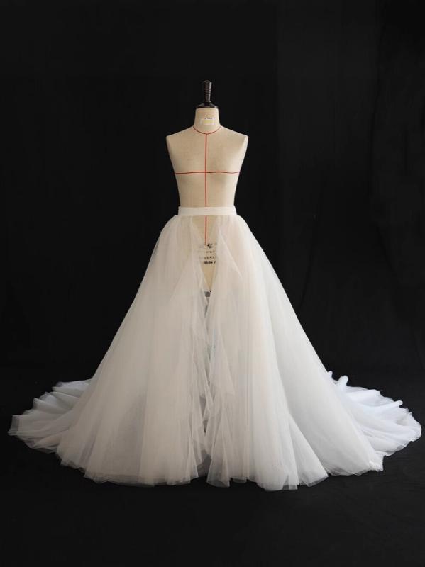 ・素材: ポリエステル95%以上、スパンデックス30%以下・色: アイボリー、白、黒・サイズ: S,M,L,XL,XXL・スカート形状: 前短後長・デザイン要素: チュール・スタイル: ハイウエスト・袖丈: ノースリーブ・スカート丈: ロン...