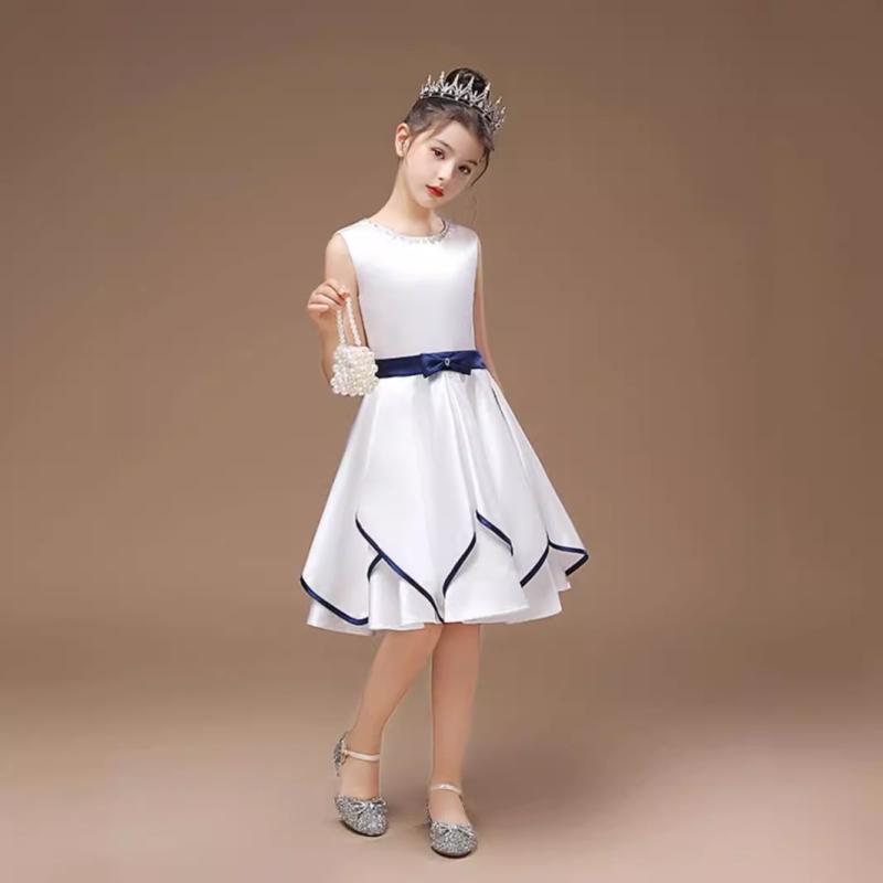 ・対象年齢: 3〜8歳・適合身長: 100cm,110cm,120cm,130cm,140cm,150cm,160cm・生地加工: プリーツ、コーティング、シアー、酵素洗・スタイル: プリンセス・生地: 化学繊維混紡・主素材: ポリエステル...