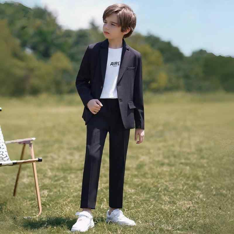 ・性別: 男・スタイル: カジュアル・セットタイプ: パンツセット・セット数: 2点セット・対象年齢: 中大児(8歳以上、140cm以上)・対象季節: 春、秋・袖丈: 長袖・パンツ丈: ロングパンツ・生地加工: 柔軟処理・厚み: 普通・パタ...