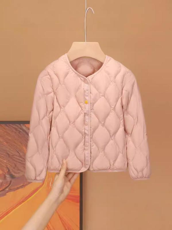 ・性別: 中性・対象年齢: 3~8歳・対象身高: 100cm,110cm,120cm,130cm,140cm,150cm,160cm・詰め物: 白ダックダウン・パターン: 無地・ダウン含有率: 91%~94%・生地加工: 柔軟処理・フード:...