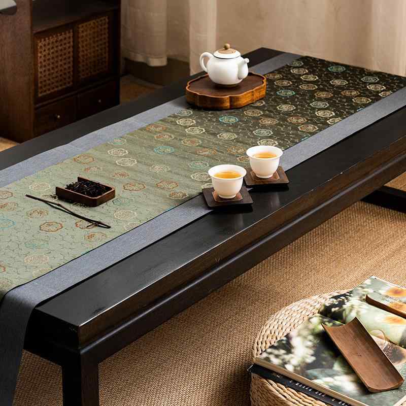 ・素材: 布・重量: 150g・スタイル: 軽奢・サイズ: 2m,3m・カラー: パープル,ブルー,イエロー,ダークグレーグリーン,ブルー,グリーン,ピンク,ライトグレーグリーン・幅: 28cm,40cm